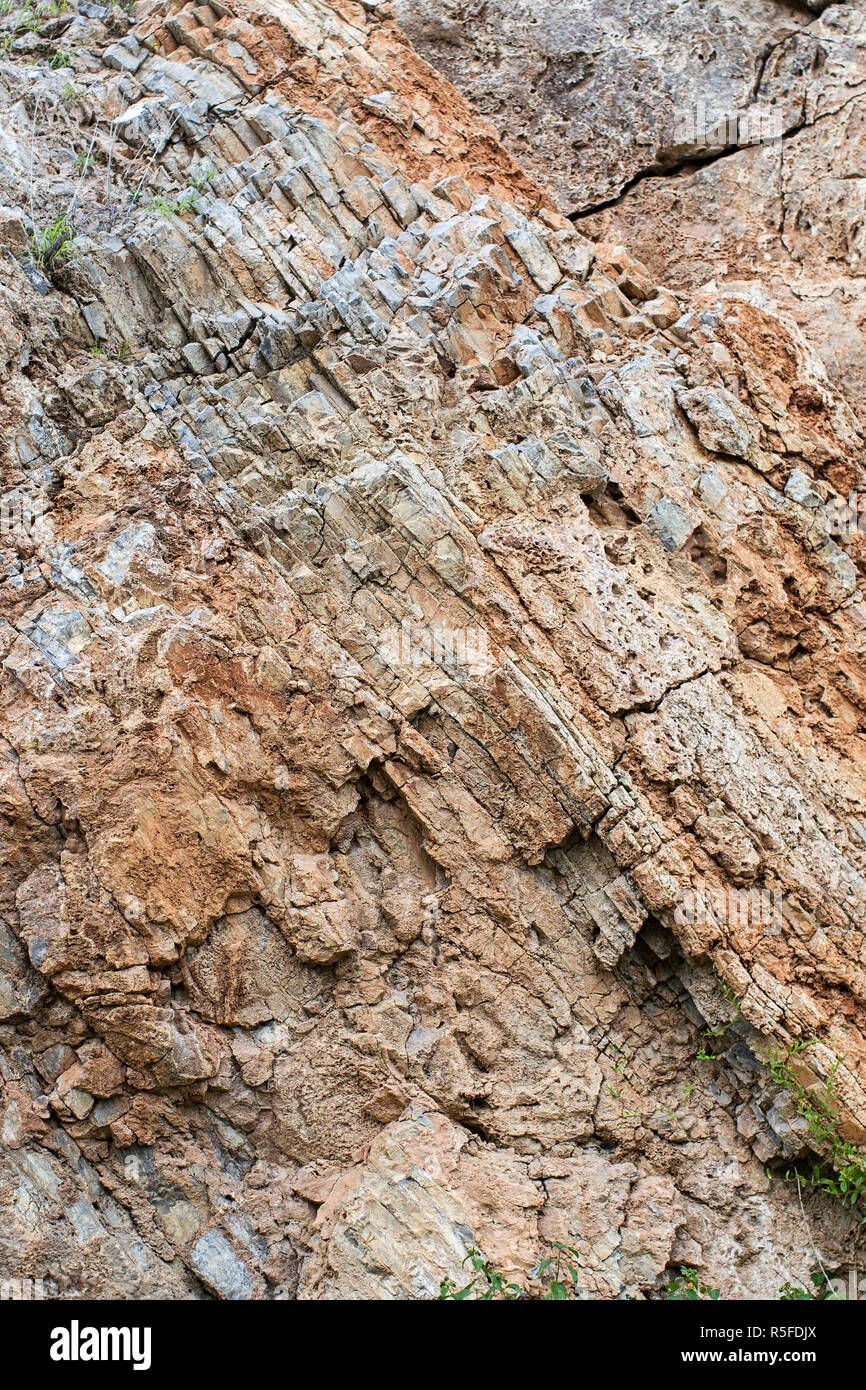 rock stone wall texture geology Stock Photo - Alamy