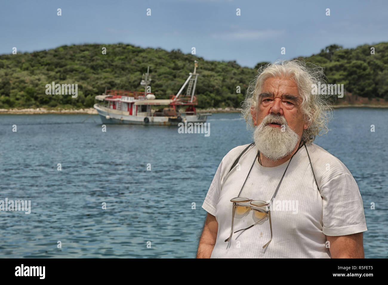 Man captain ship boat hi-res stock photography and images - Alamy