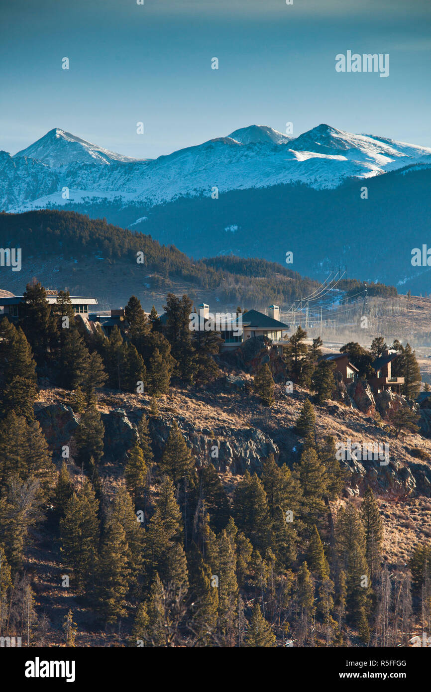 Cliffside Towns High Resolution Stock Photography and Images - Alamy
