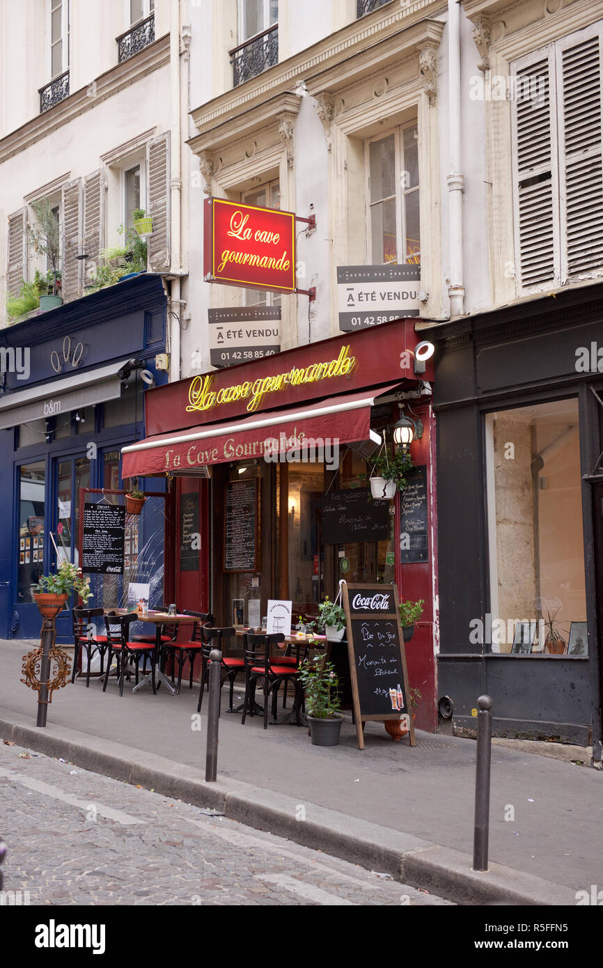 Street cafe in Paris, France Stock Photo - Alamy