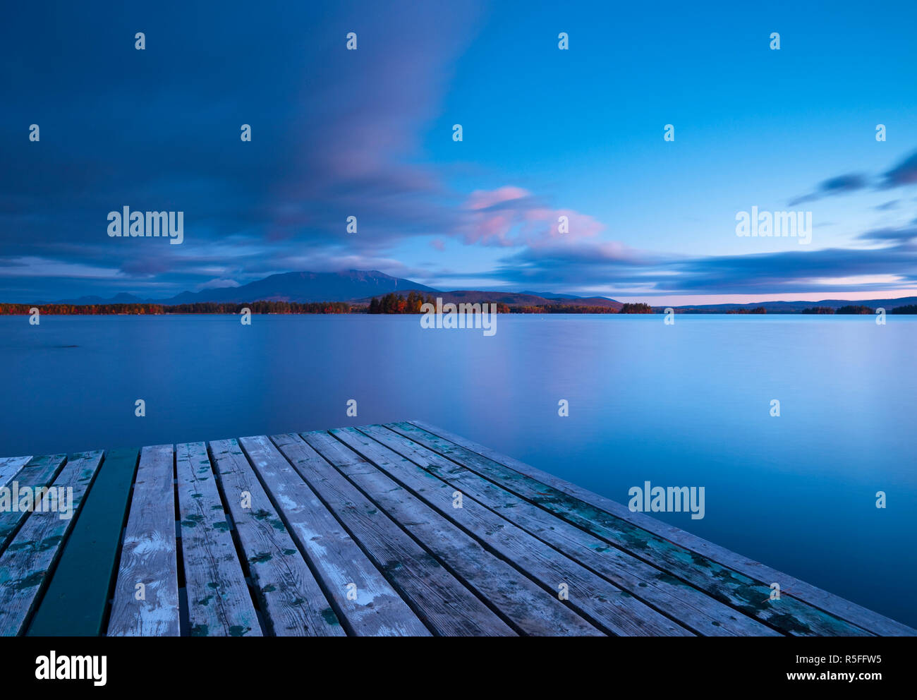 USA, Maine, Baxter State Park, Lake Millinocket and Mount Katahdin ...
