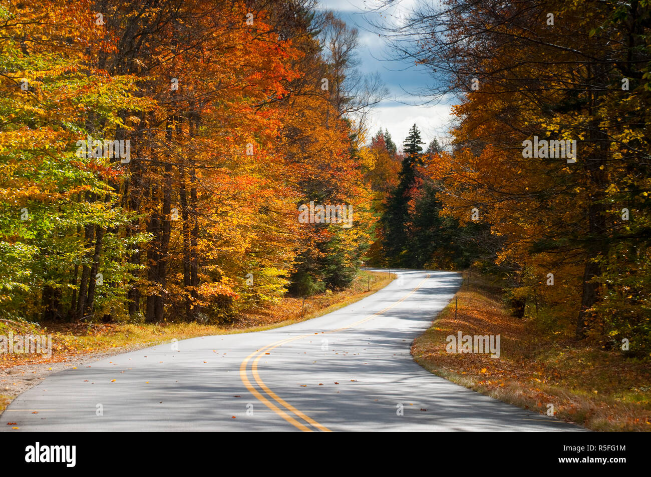 Bear notch road hi-res stock photography and images - Alamy