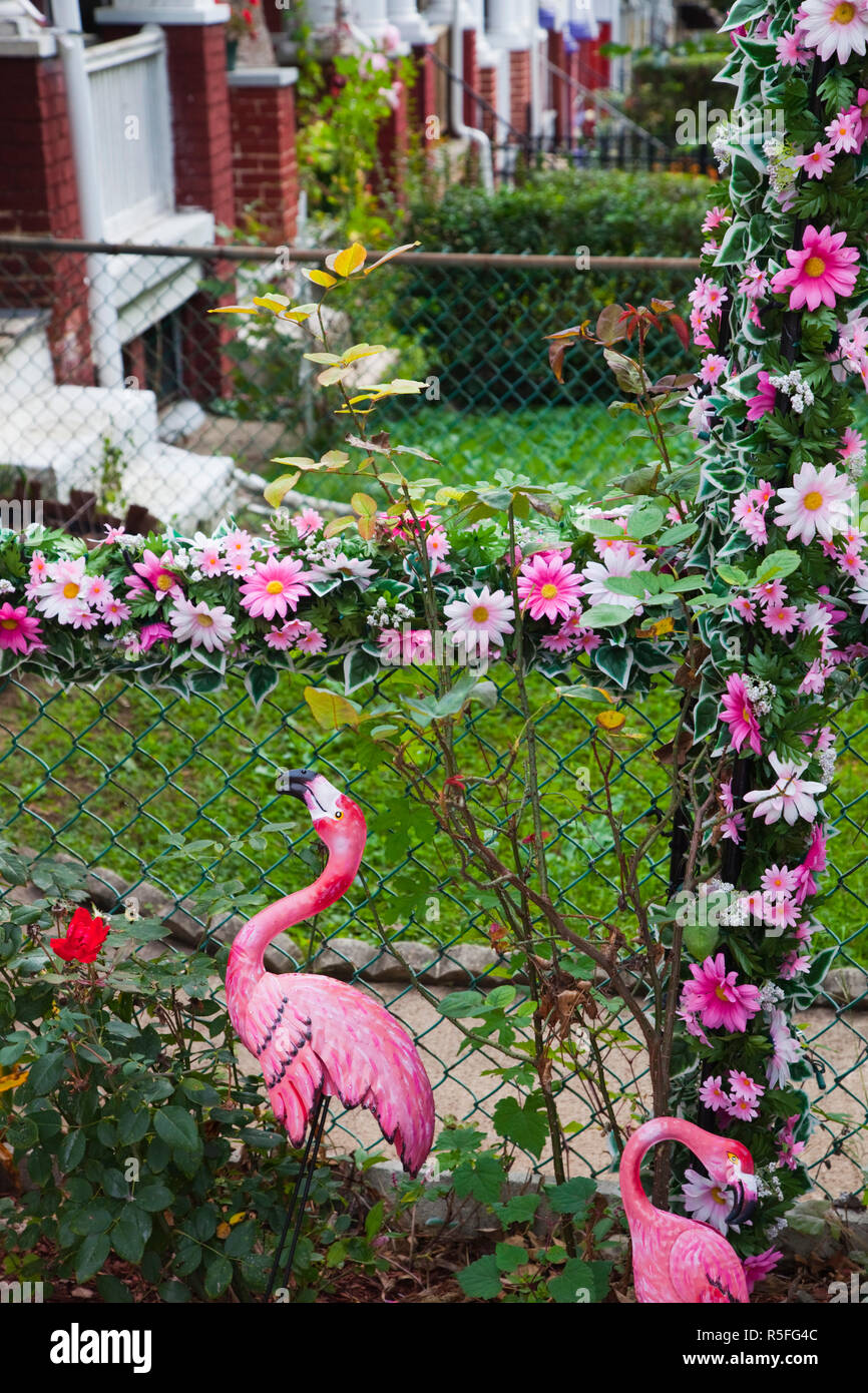 USA, Maryland, North Baltimore, Hampden, bohemian area honoring local ...