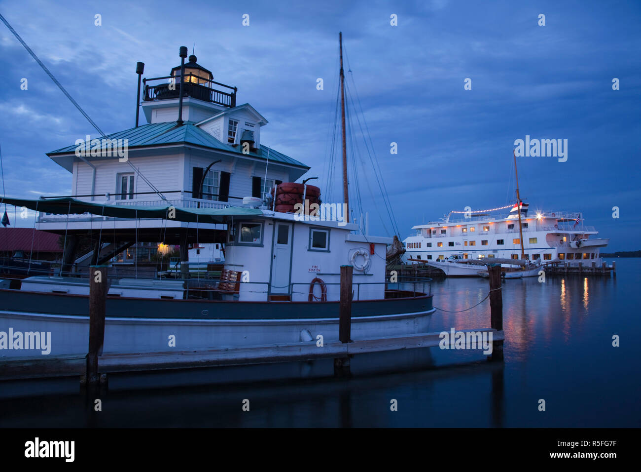 USA, Maryland, Eastern Shore of Chesapeake Bay, St. Michaels ...