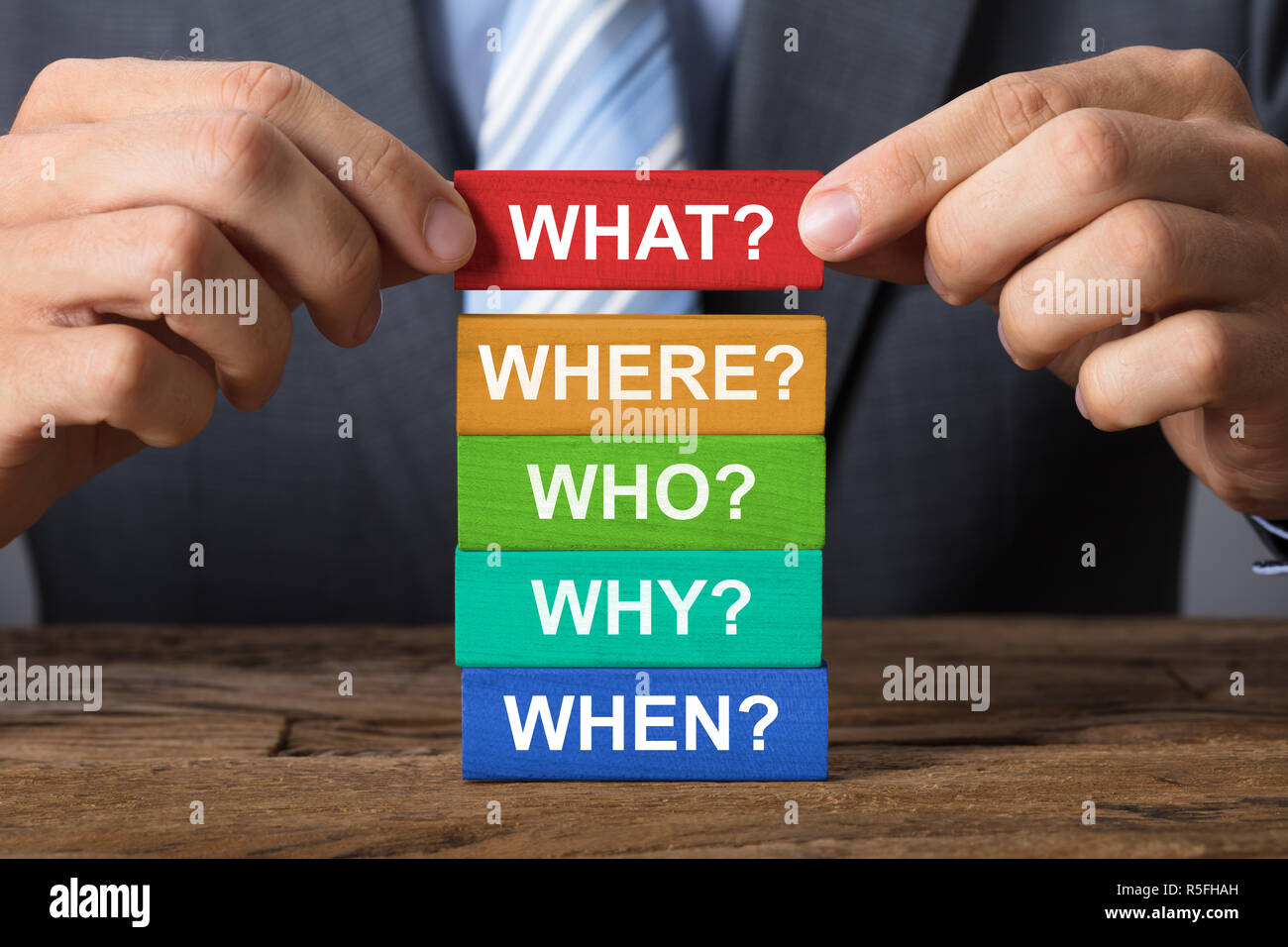 Question mark blocks hi-res stock photography and images - Alamy