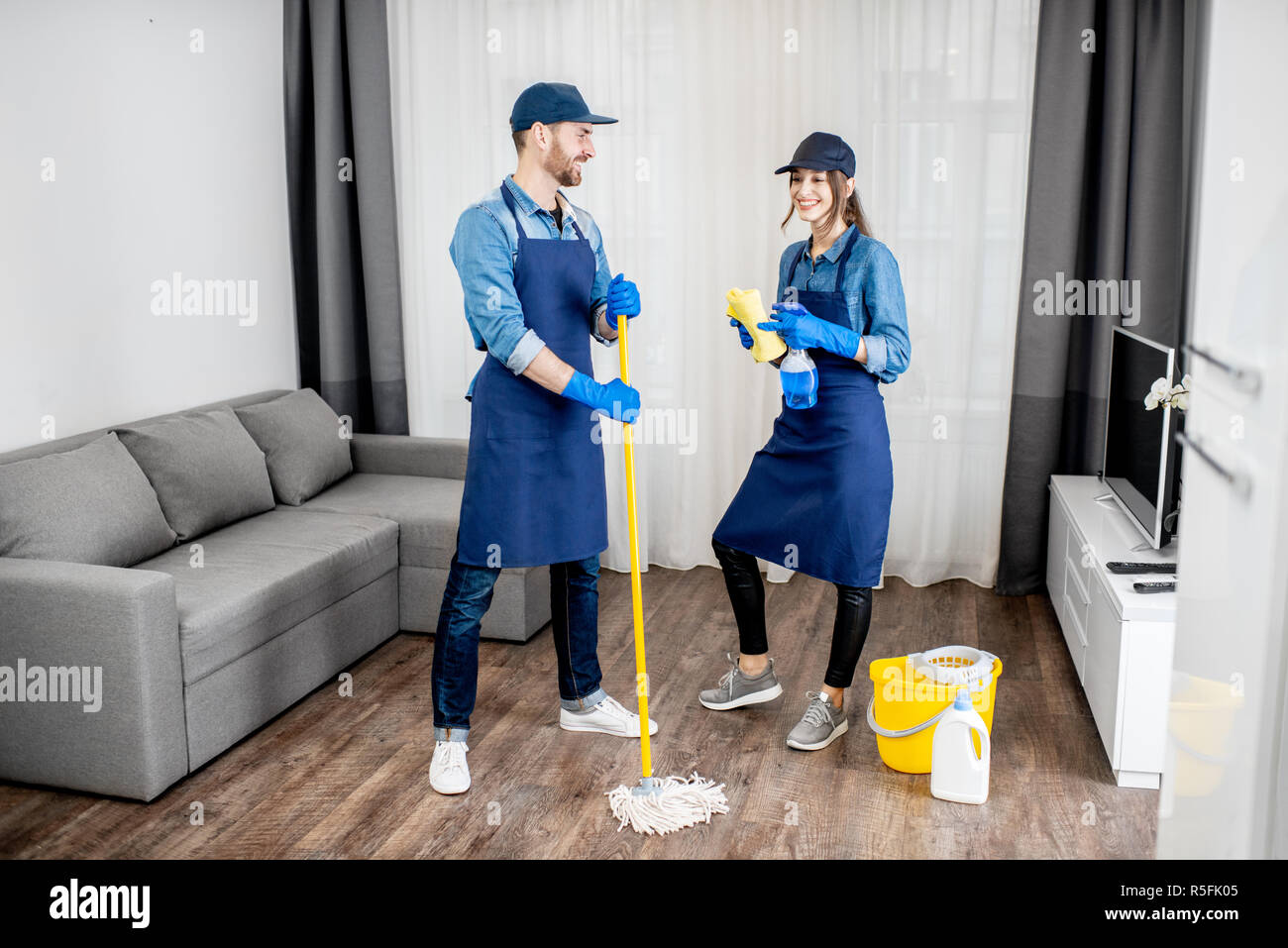Professional cleaners hi-res stock photography and images - Alamy