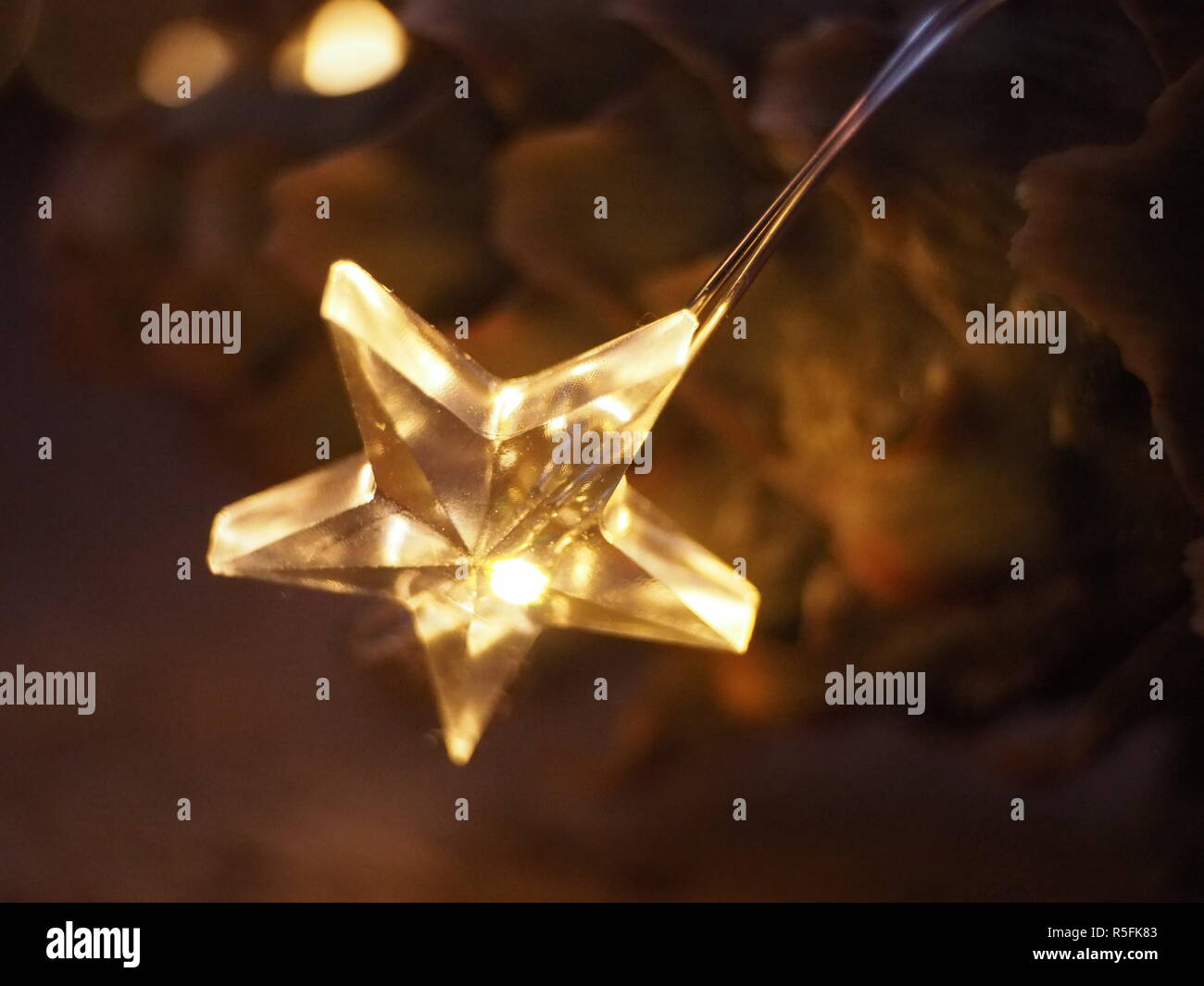 star light string close up with dark background Stock Photo - Alamy