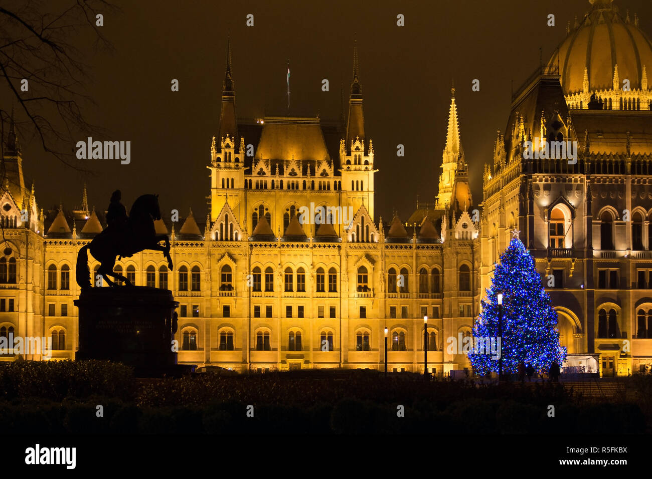 Christmas in parliament hi-res stock photography and images - Alamy