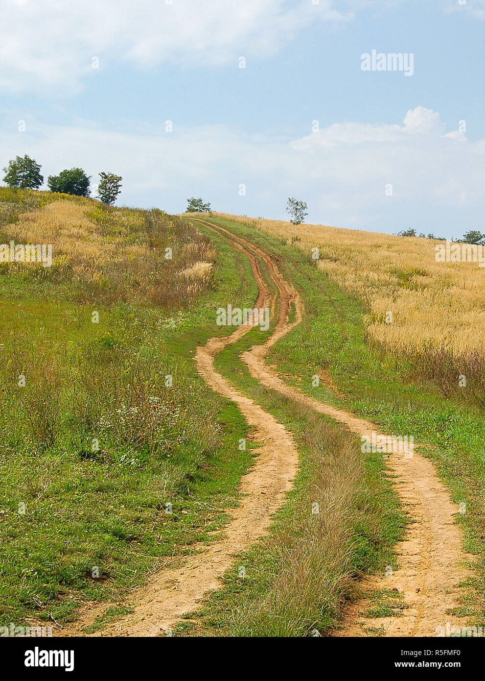 Curling road hi-res stock photography and images - Alamy
