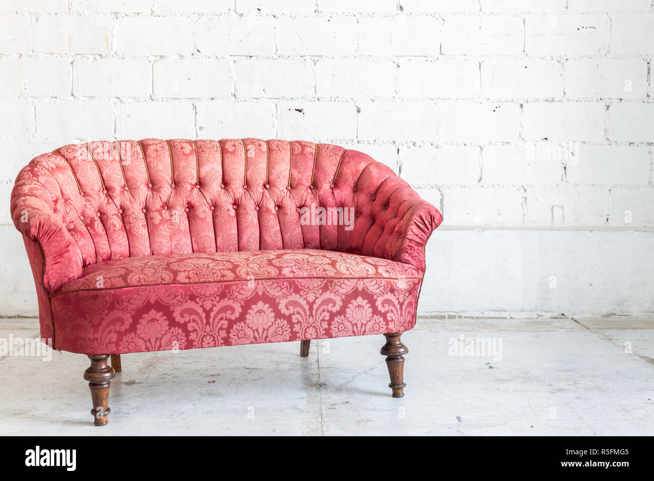 Red sofa couch Stock Photo - Alamy