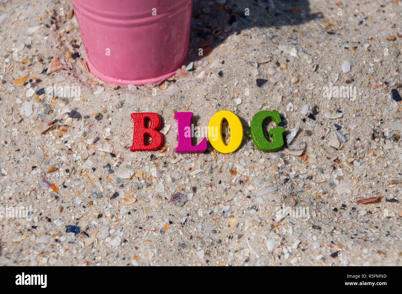 Alphabet shell letters on sandy hi-res stock photography and images - Alamy