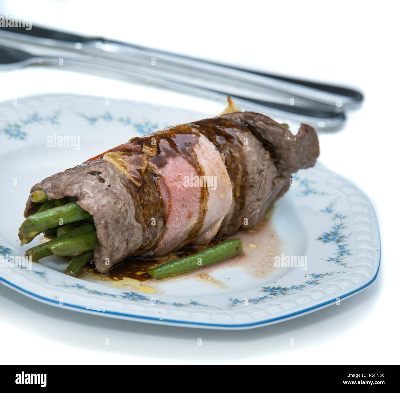 Rinderroulade hi-res stock photography and images - Alamy