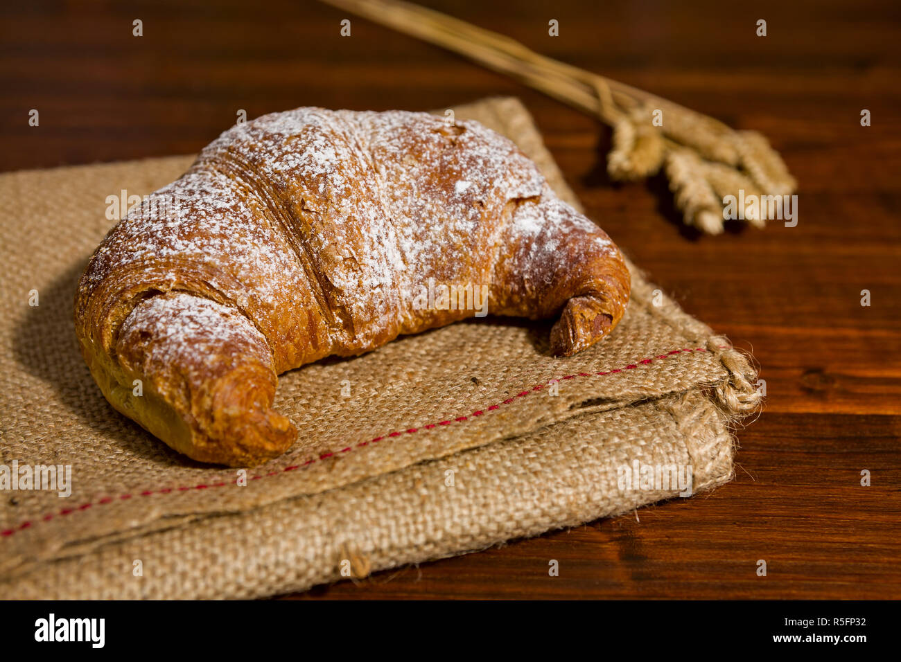 Thick wheat ears hi-res stock photography and images - Alamy
