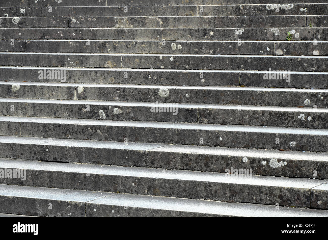 Ancient gray concrete stairs uphill hi-res stock photography and images ...