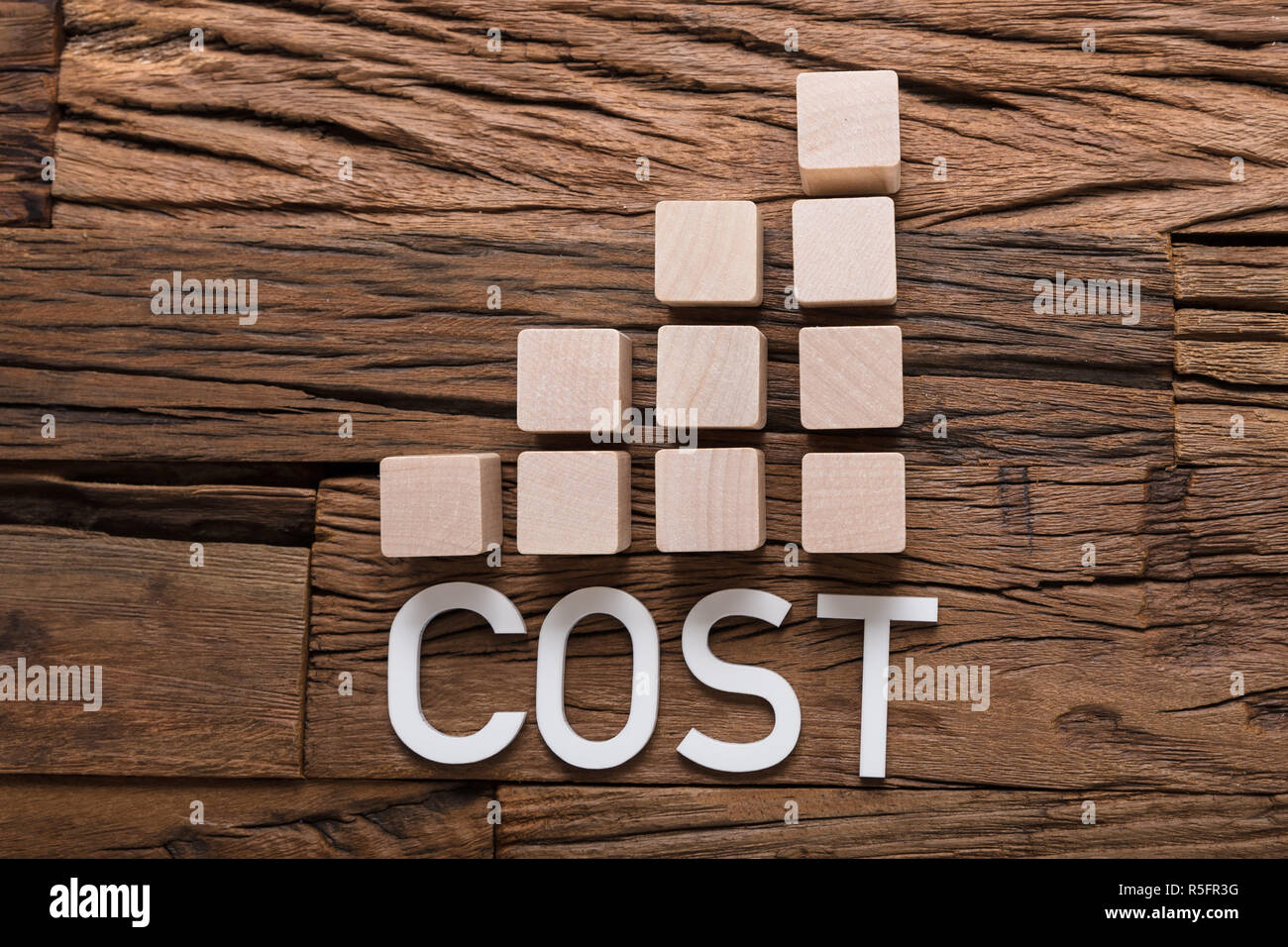 Increasing bar chart hi-res stock photography and images - Alamy