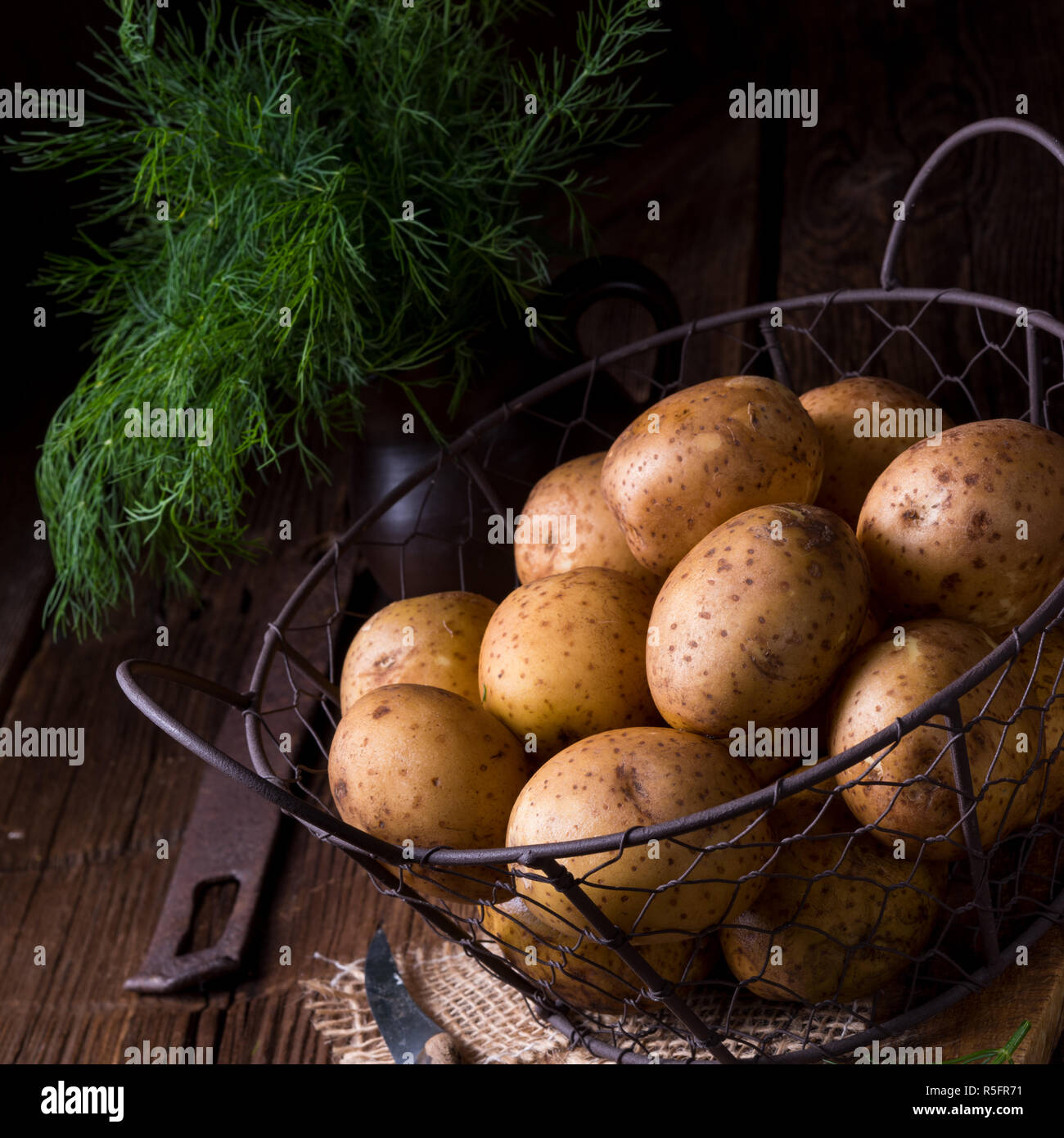 new small potatoes Stock Photo - Alamy