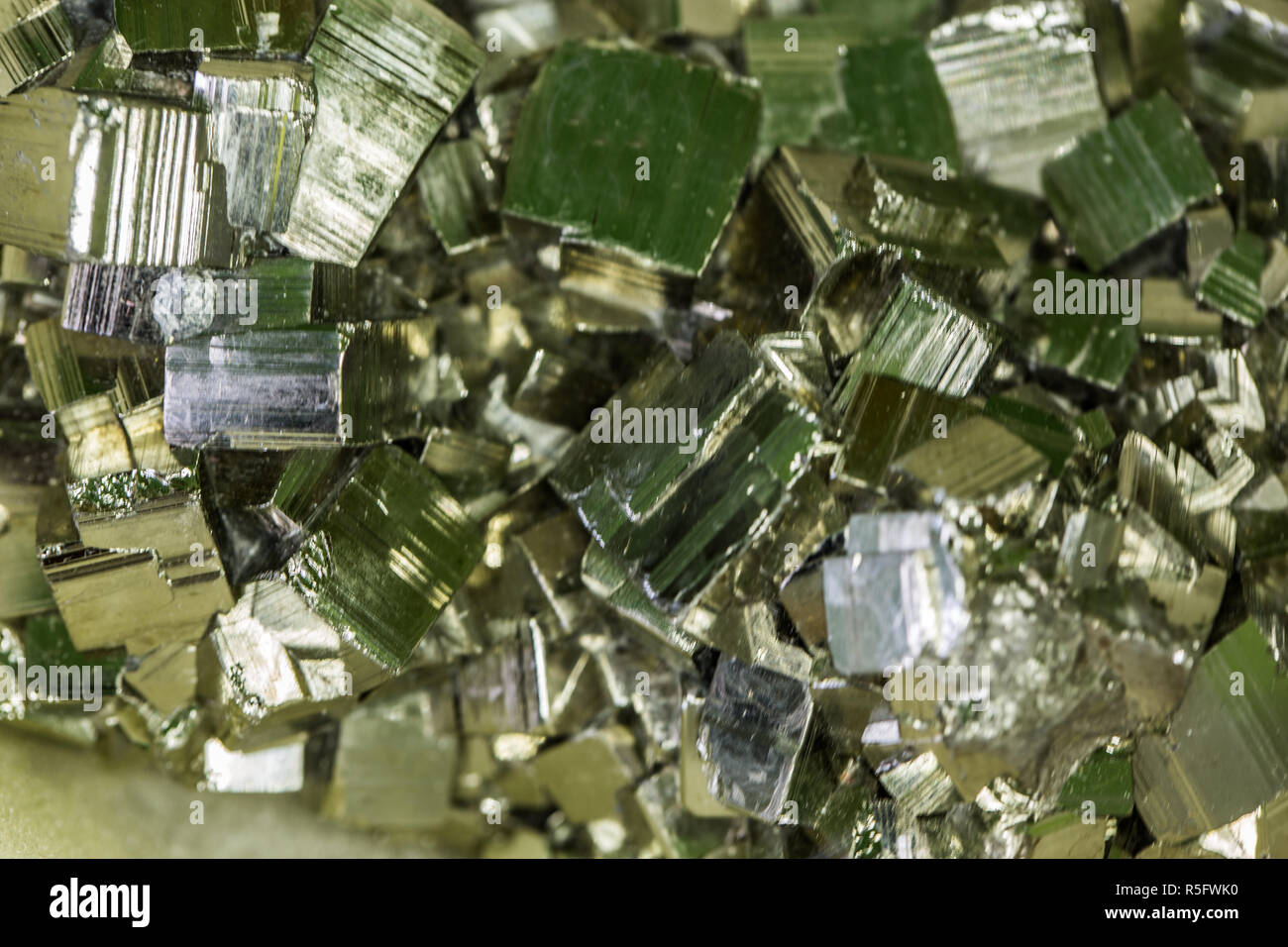 Cubic minerals hi-res stock photography and images - Alamy