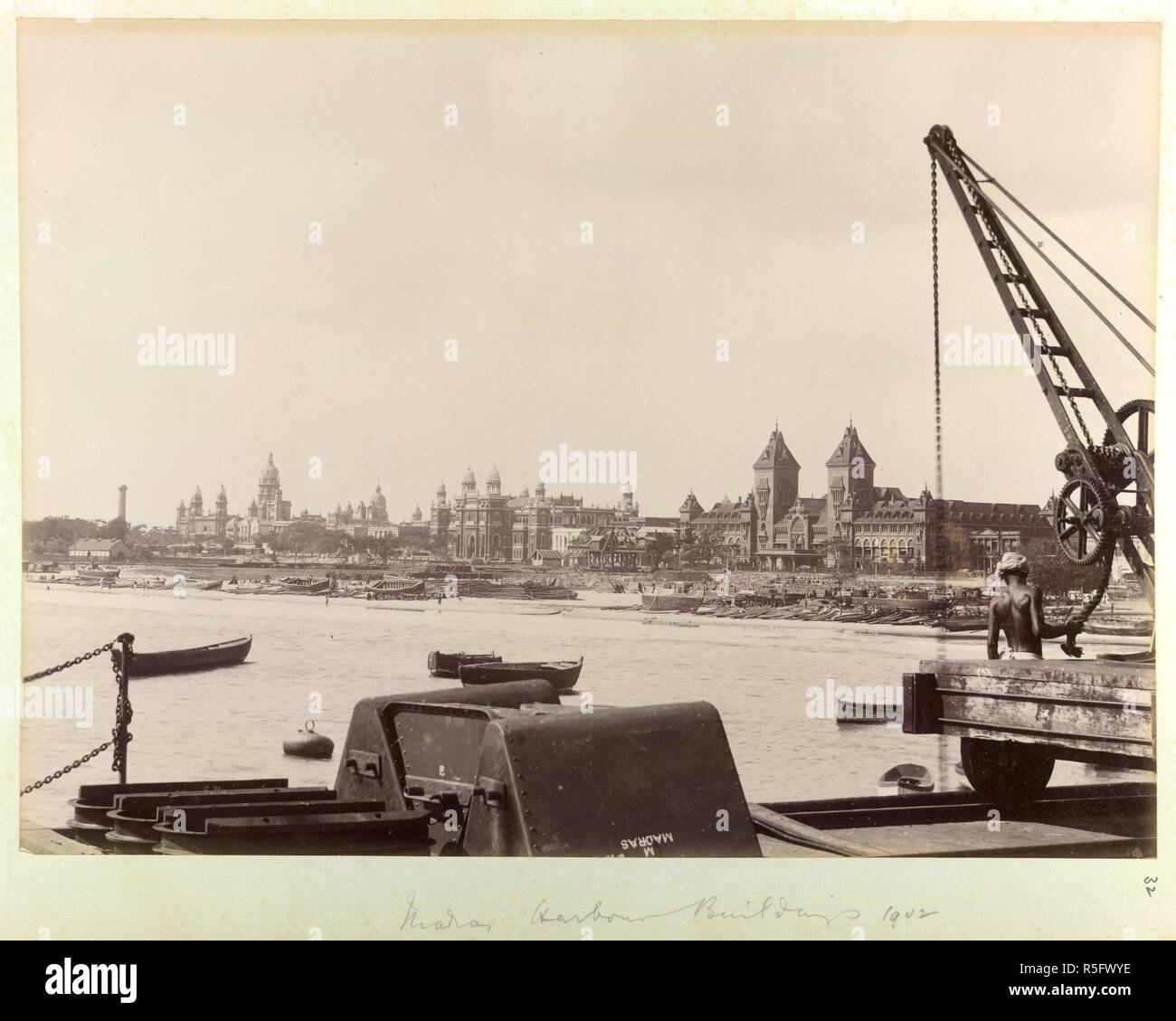 Cargo ships 1900s hi-res stock photography and images - Alamy