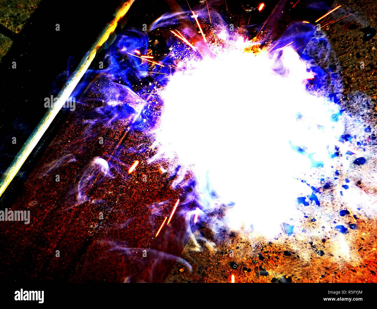 Best metal grinder hi-res stock photography and images - Alamy