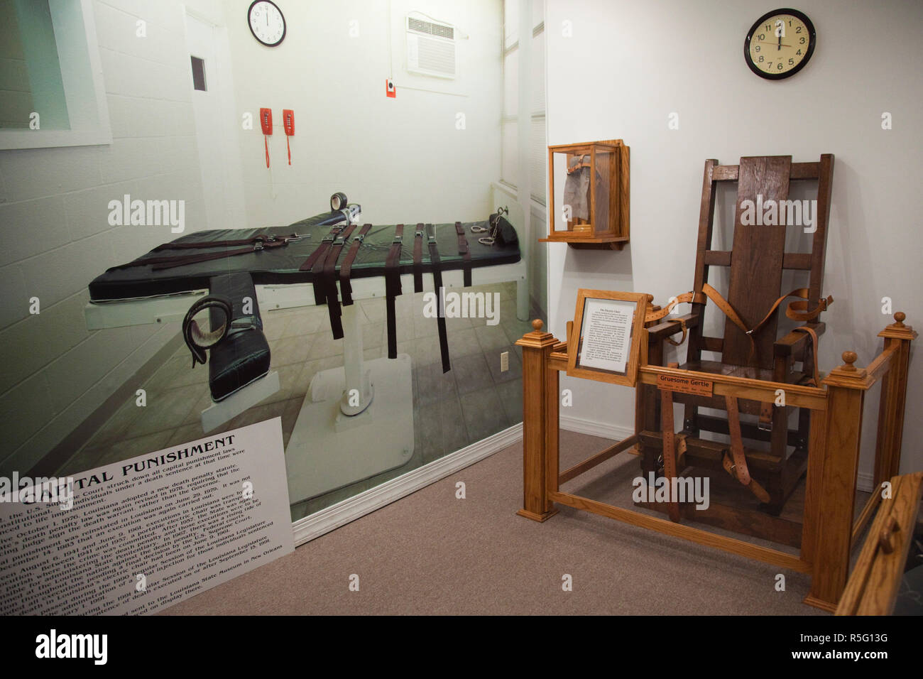 Electric Chair Execution Stock Photos & Electric Chair Execution Stock ...