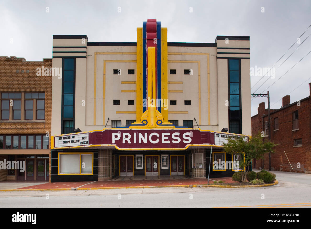 USA, Alabama, Decatur, art-deco Princess Theater Stock Photo - Alamy