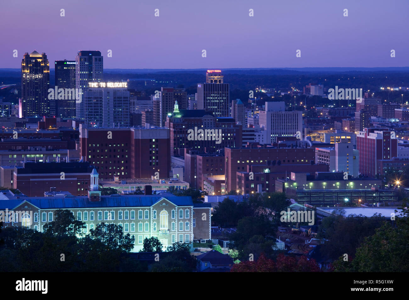 Birmingham alabama city skyline view hi-res stock photography and ...