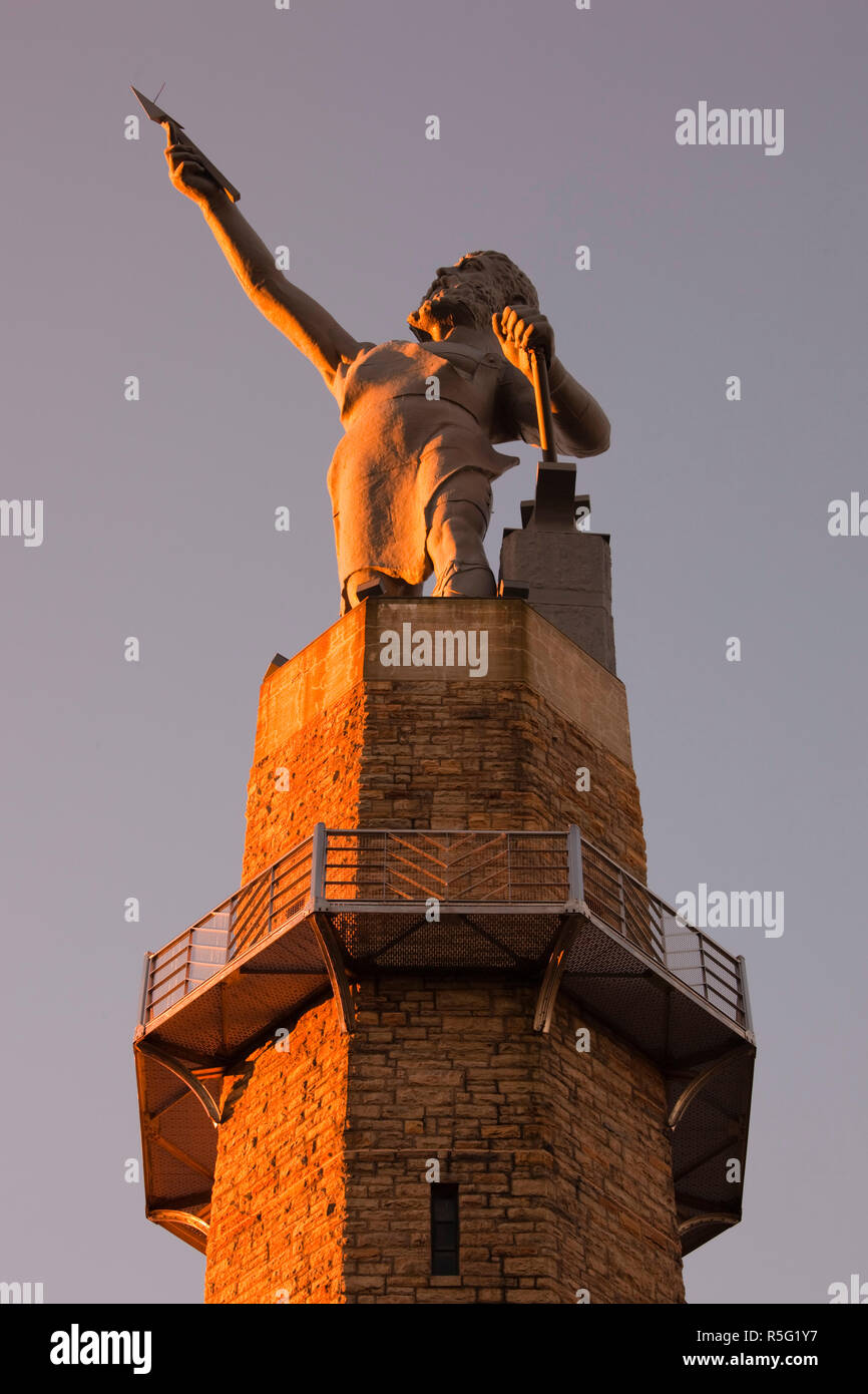 USA, Alabama, Birmingham, Vulcan Park, Vulcan Statue Stock Photo - Alamy