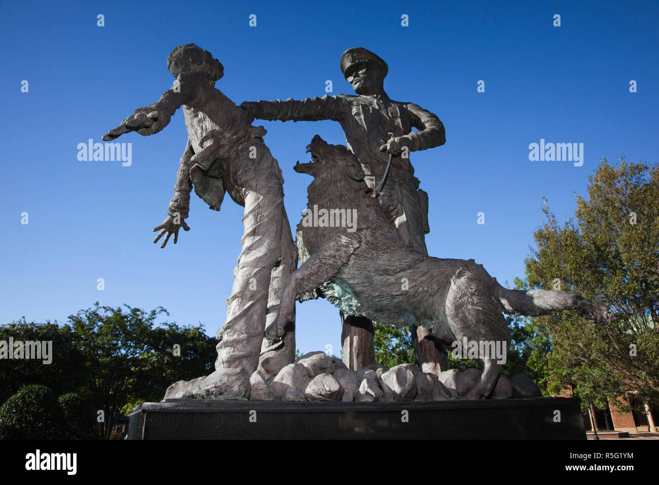 USA, Alabama, Birmingham, Kelly Ingram Park, Monument to the Birmingham ...