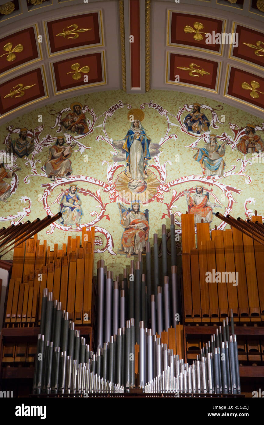 USA, Alabama, Mobile, Cathedral of Immaculate Conception Stock Photo ...