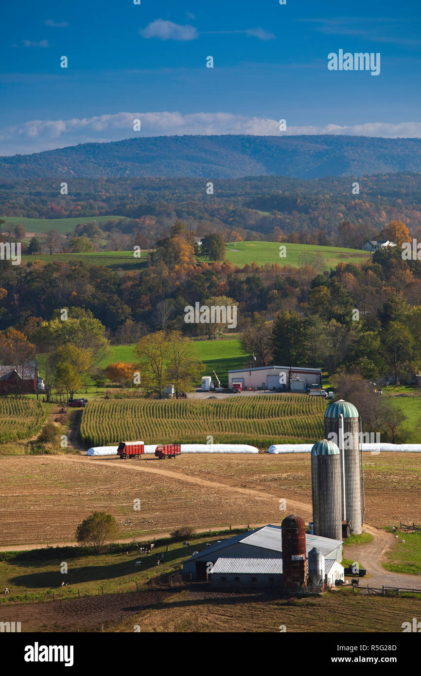 West virginia farm hi-res stock photography and images - Alamy