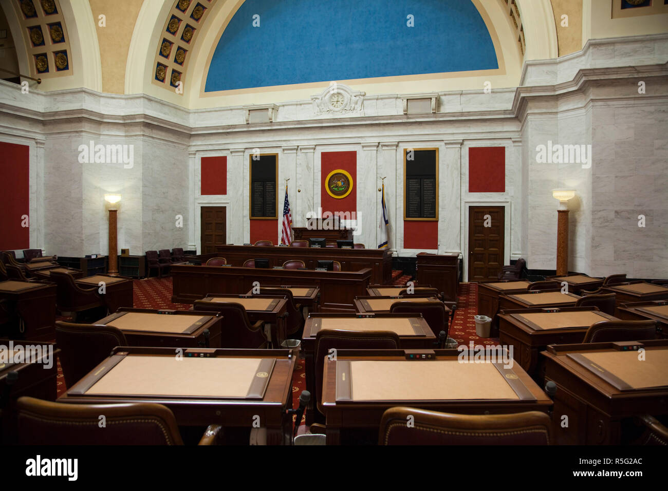 State capitol of west virginia hi-res stock photography and images - Alamy