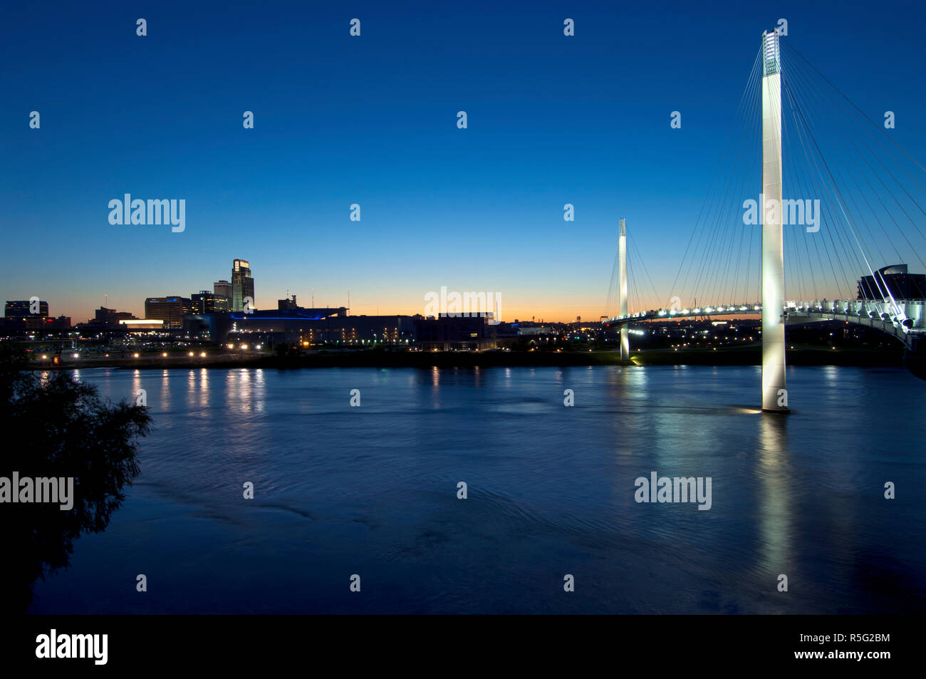 Omaha Nebraska Skyline Stock Photos & Omaha Nebraska Skyline Stock ...