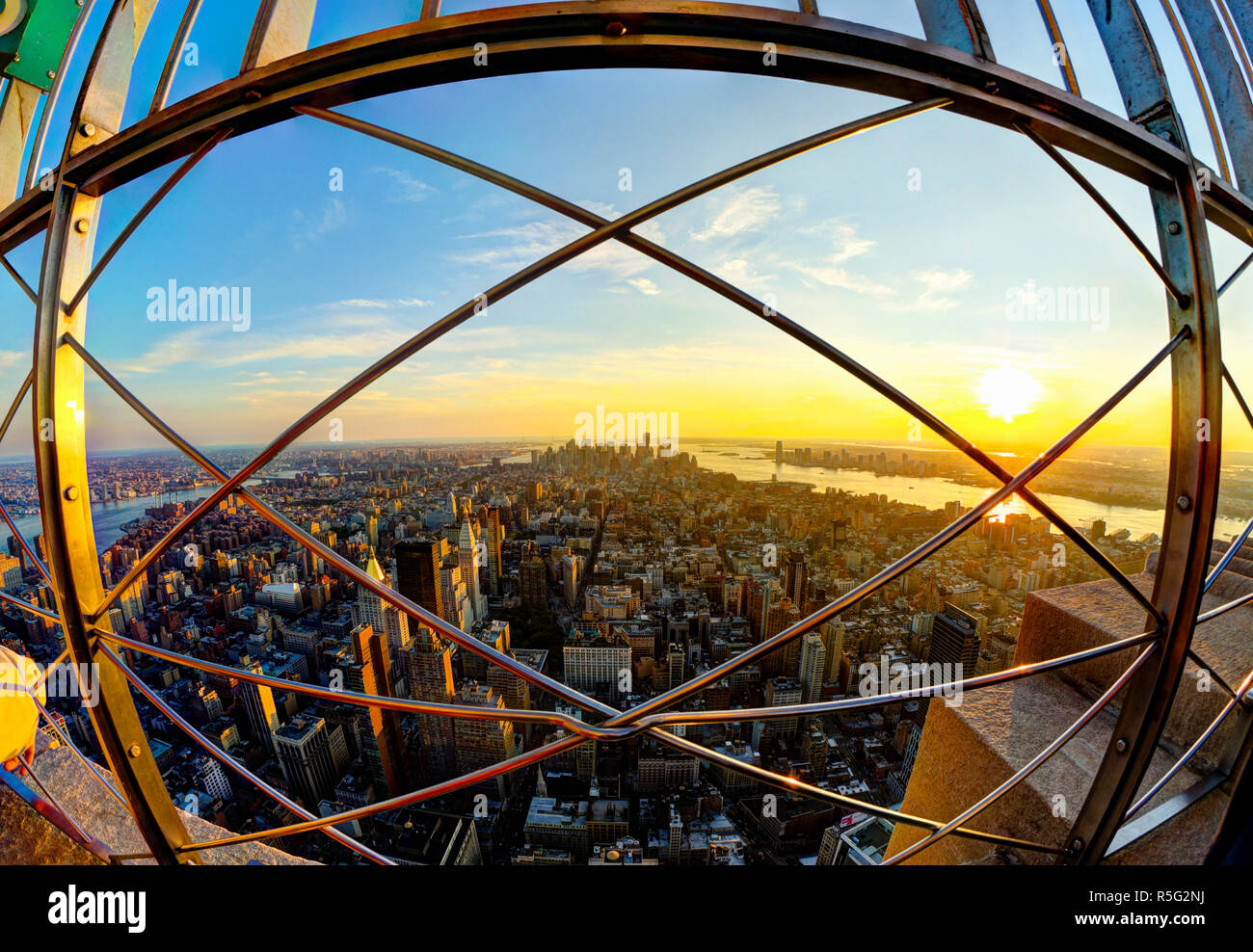 USA, New York, Manhattan, Midtown, Empire State Building Observation ...