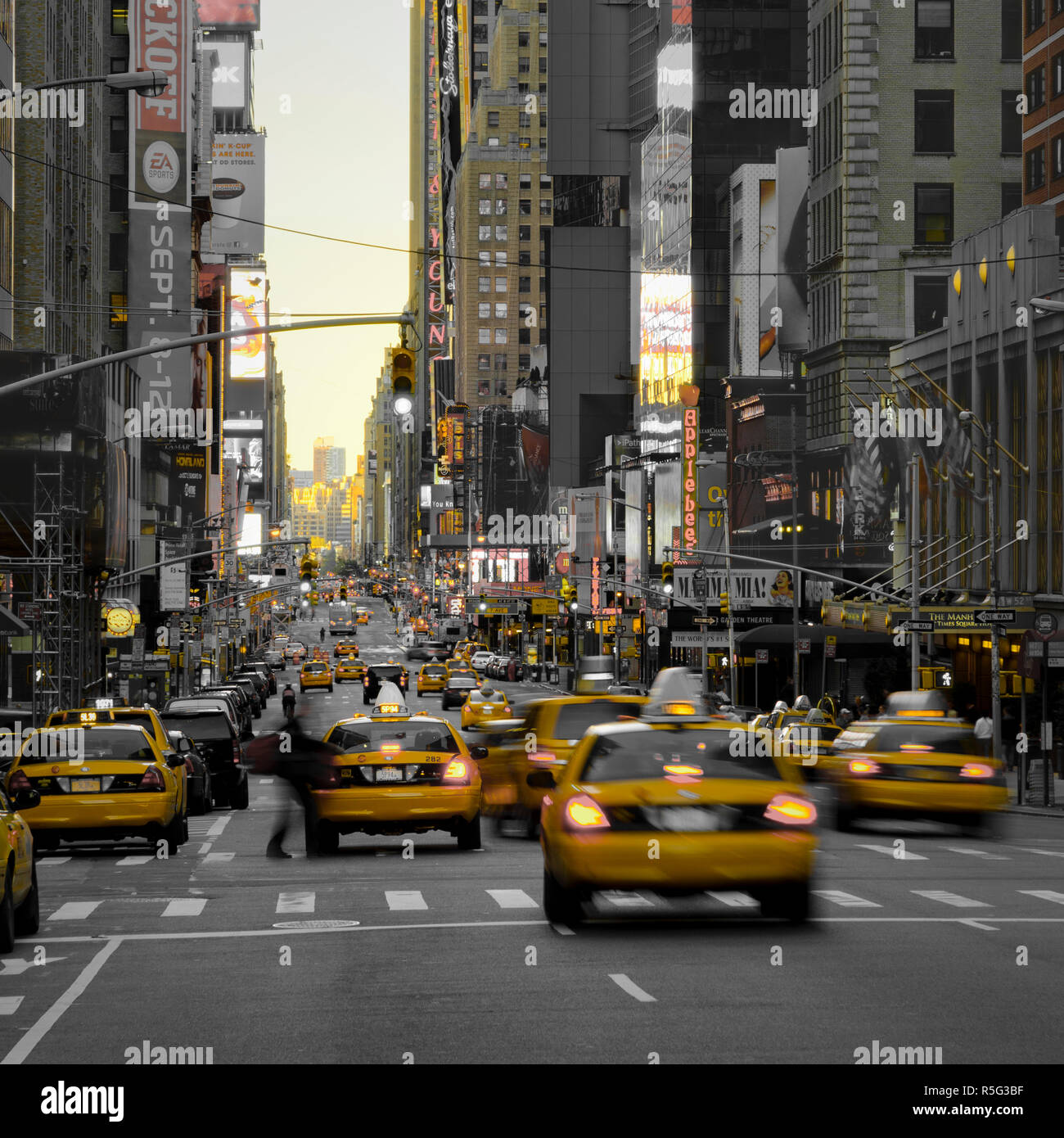 Seventh avenue new york city new york usa hi-res stock photography and ...