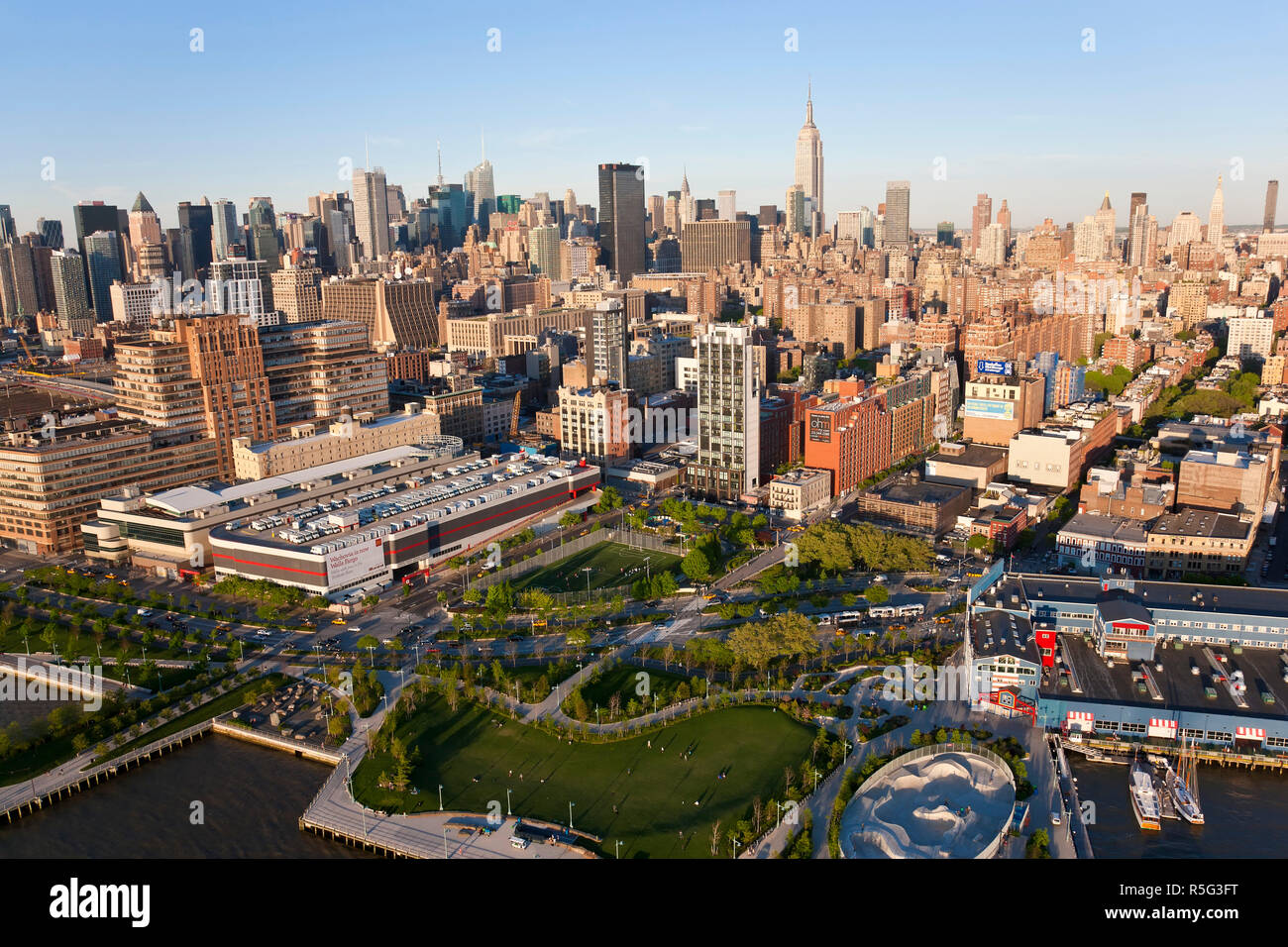 Midtown mahattan hi-res stock photography and images - Alamy