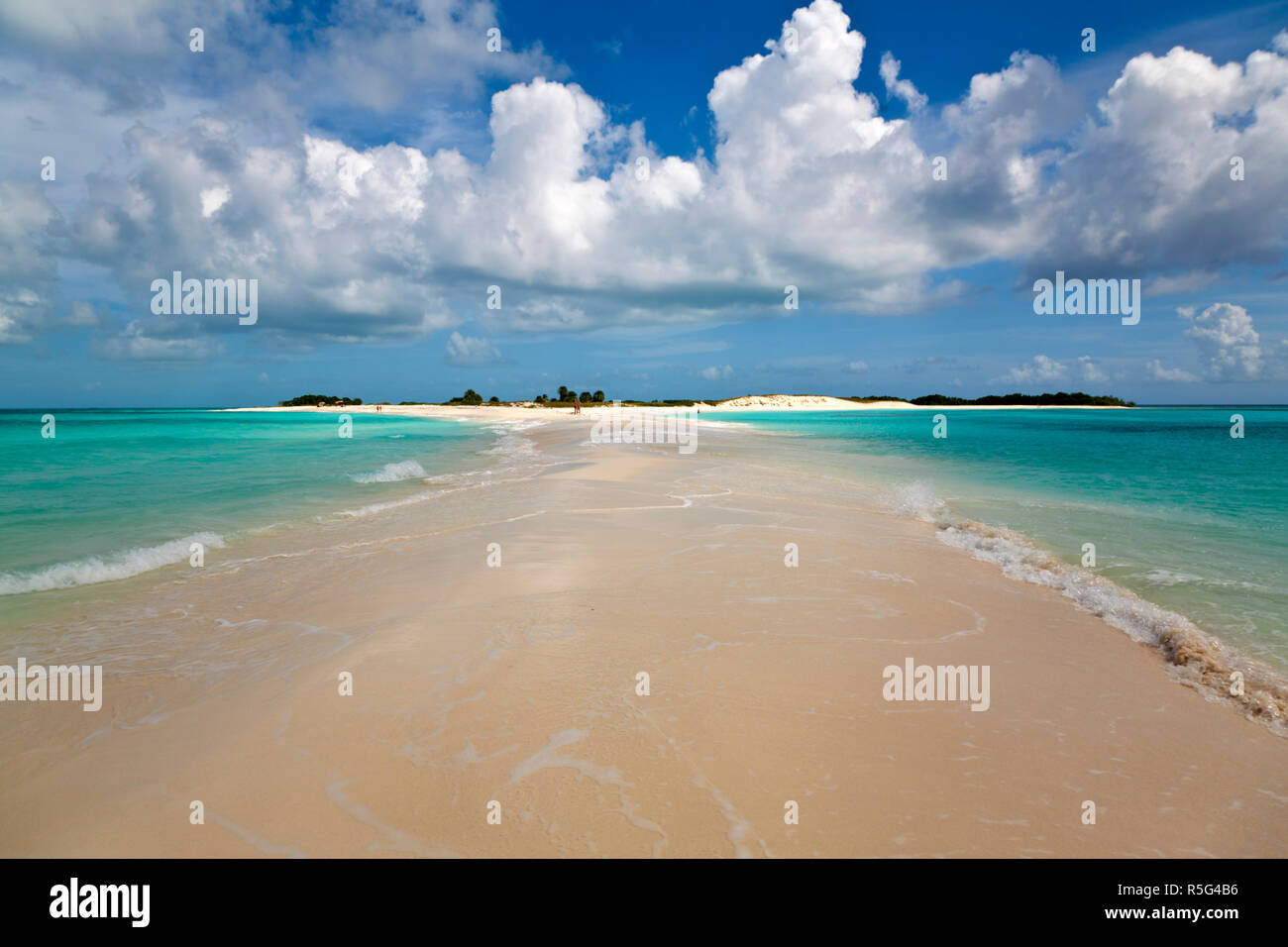 Archipelago de los roques national park hi-res stock photography and ...