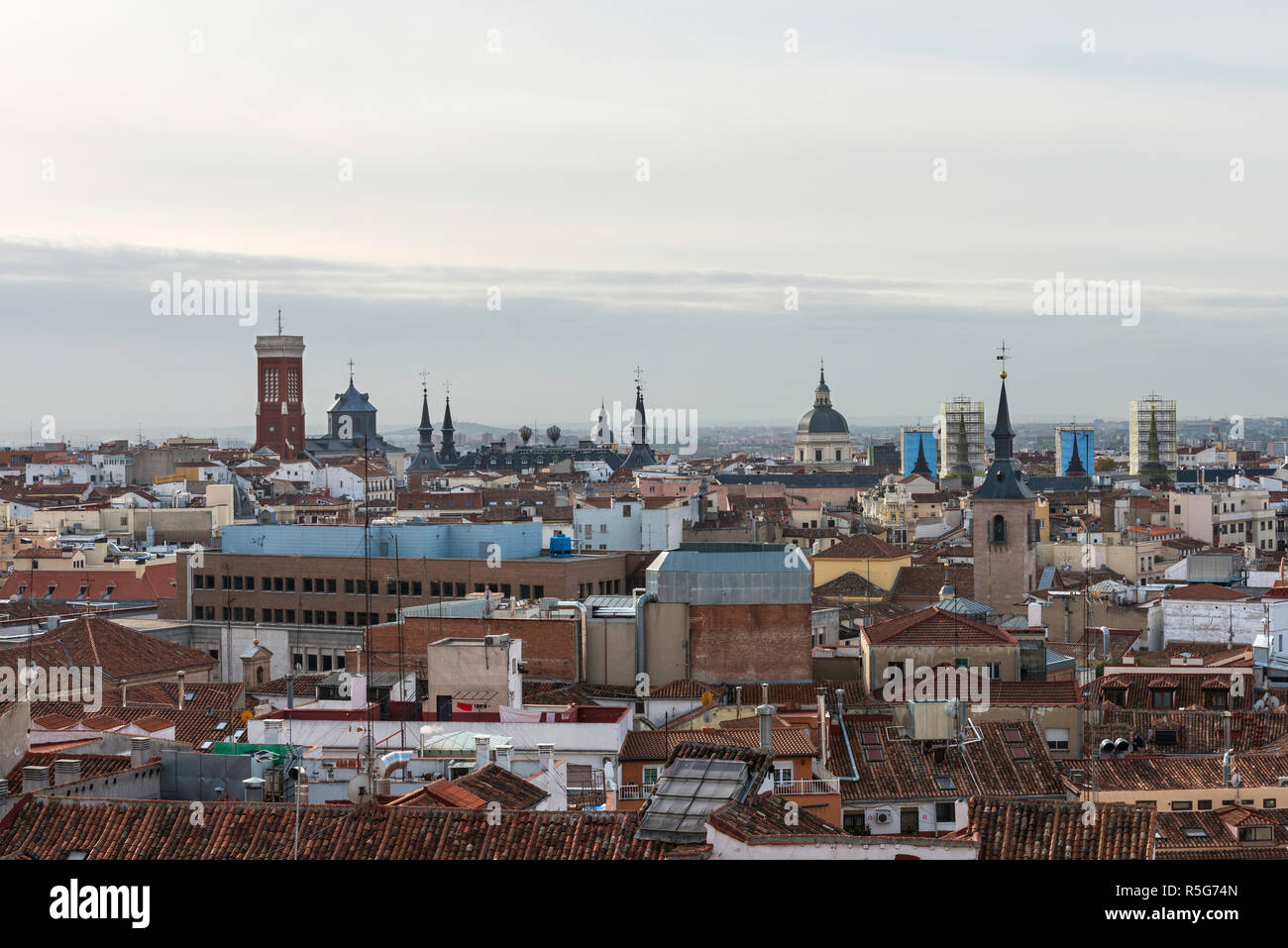 Madrid plaza mayor aerial hi-res stock photography and images - Alamy