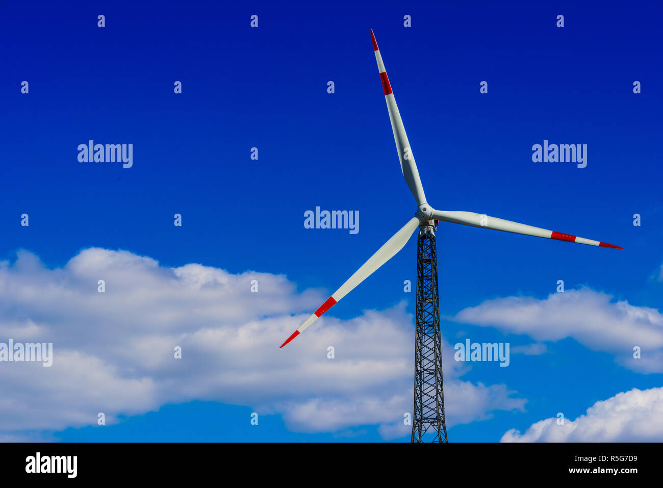 Wind turbines farm. Windmill Stock Photo - Alamy