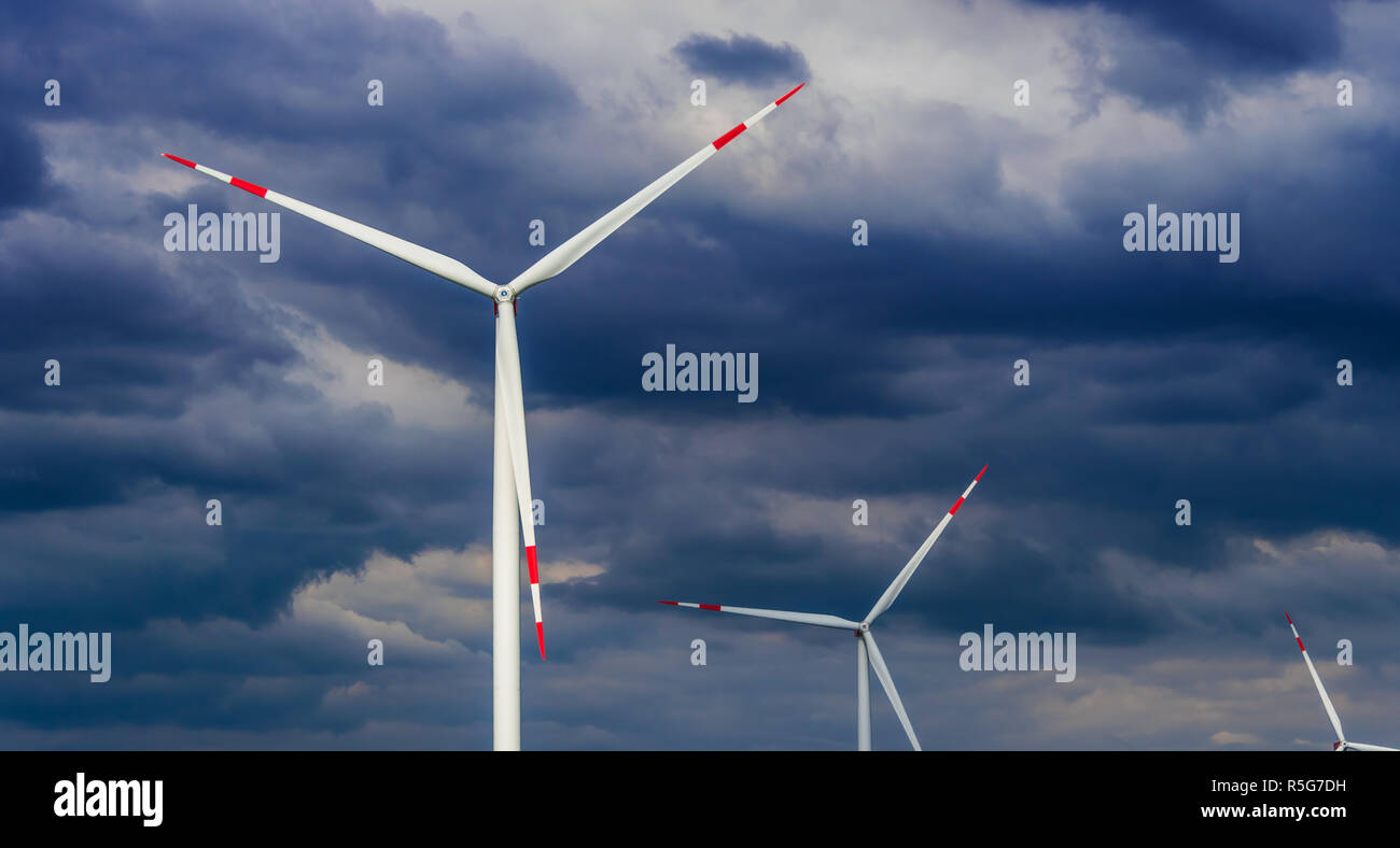 Wind turbines farm. Windmill Stock Photo - Alamy