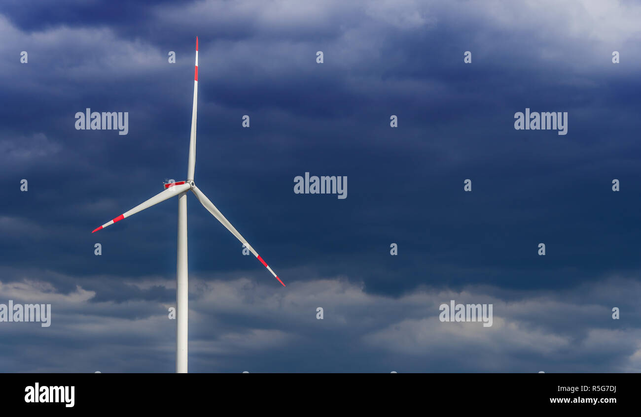 Wind turbines farm. Windmill Stock Photo - Alamy