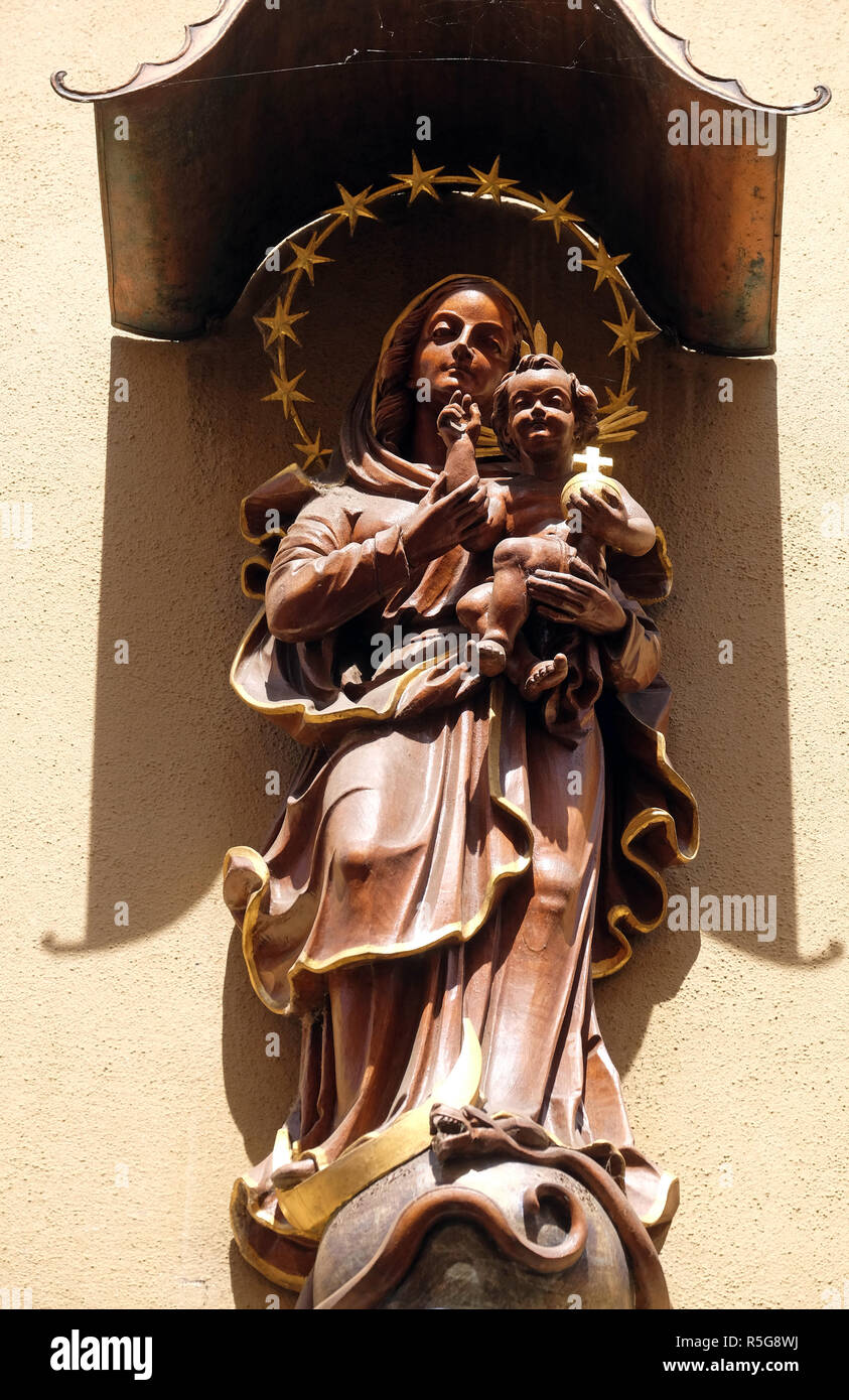 Virgin Mary with baby Jesus, Wurzburg, Bavaria, Germany Stock Photo - Alamy