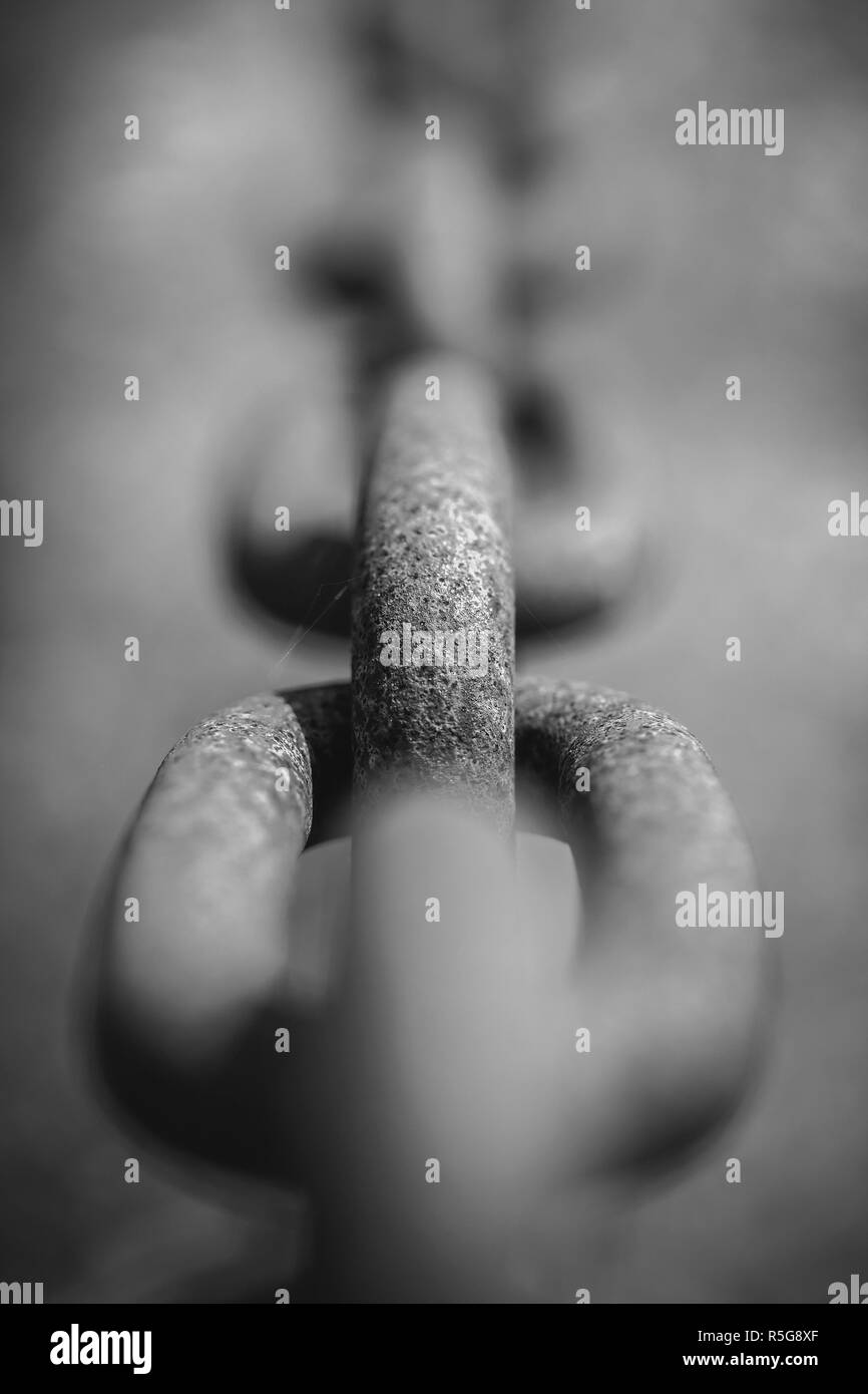 rusty necklace - black and white Stock Photo - Alamy