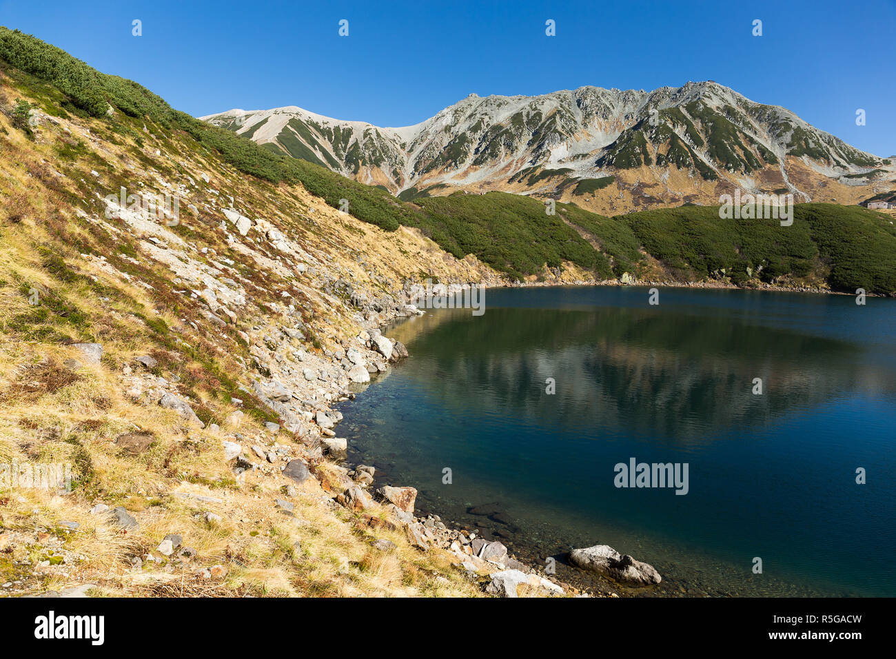 Tateyama Kurobe Alpine Route Stock Photo - Alamy