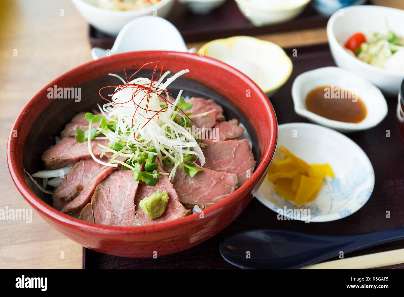 Japanese beef rice bowl Stock Photo - Alamy