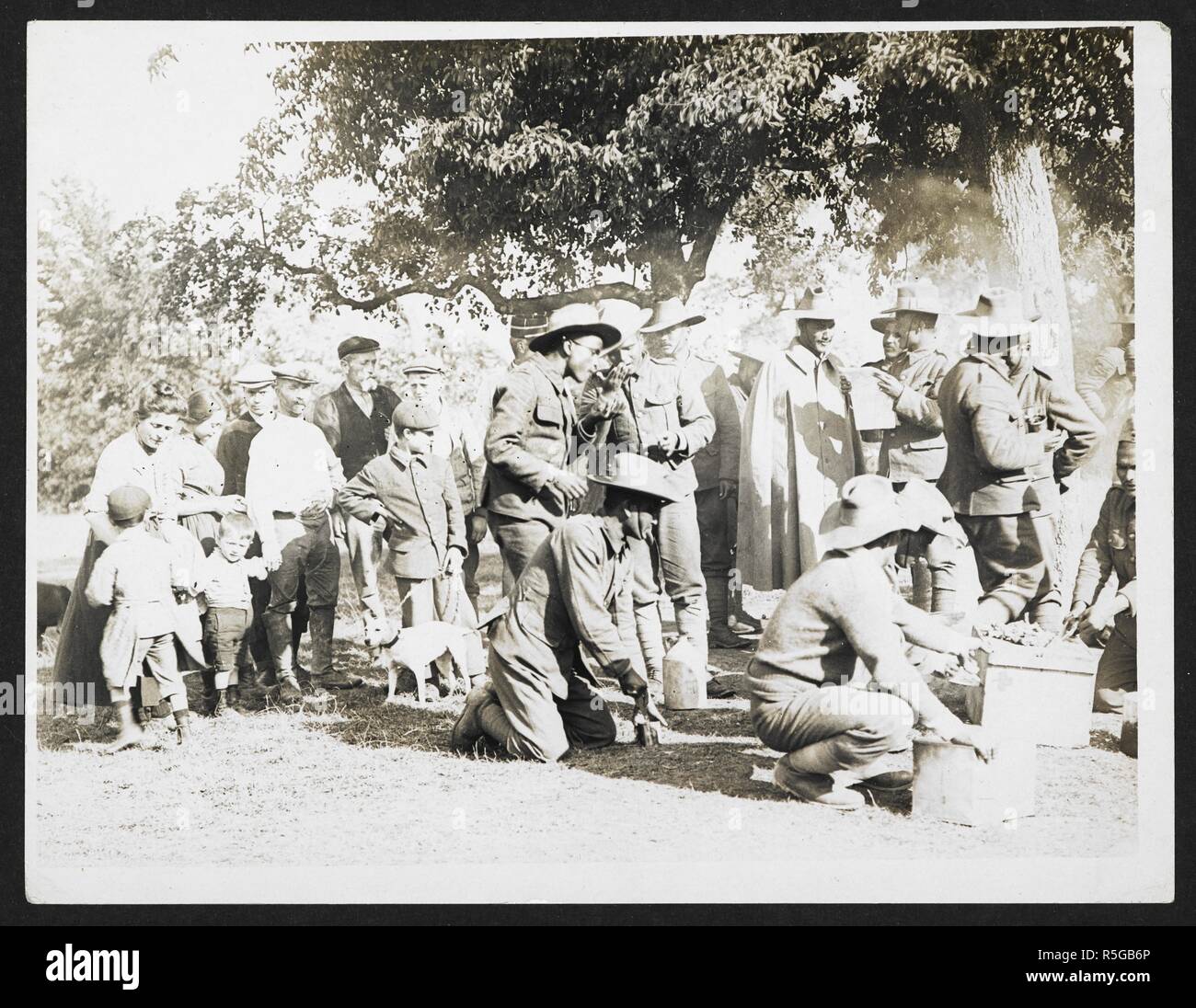 Soldier food ww1 hi-res stock photography and images - Alamy
