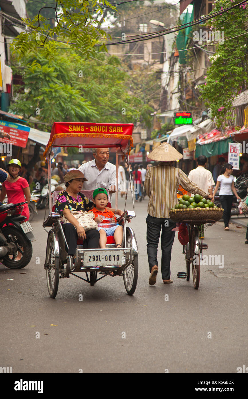 Cyclo ride, Old Quarter, Hanoi, Vietnam Stock Photo - Alamy