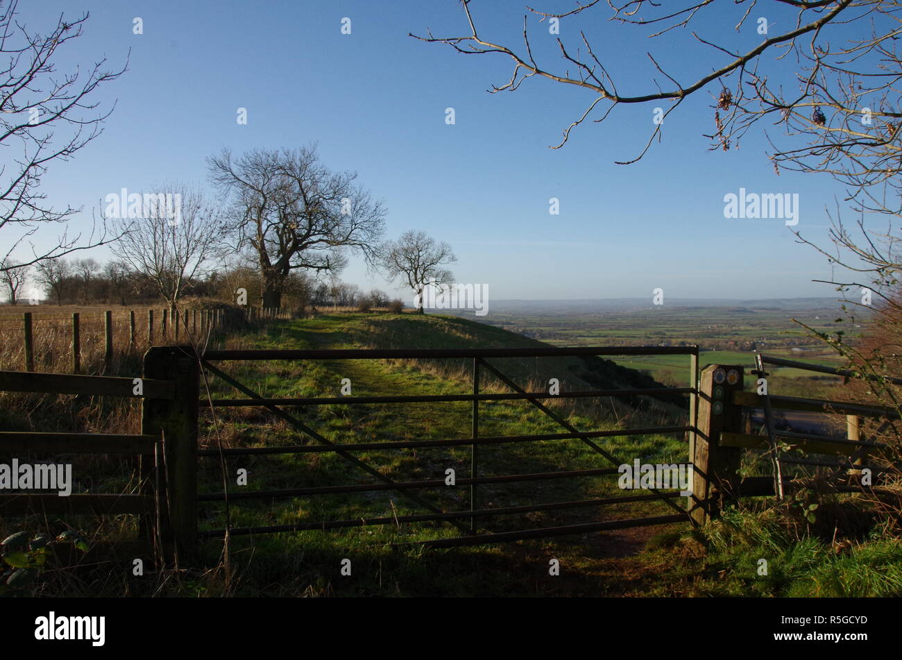 Site of Battle of Edgehill. The Macmillan Way. Long-distance trail ...