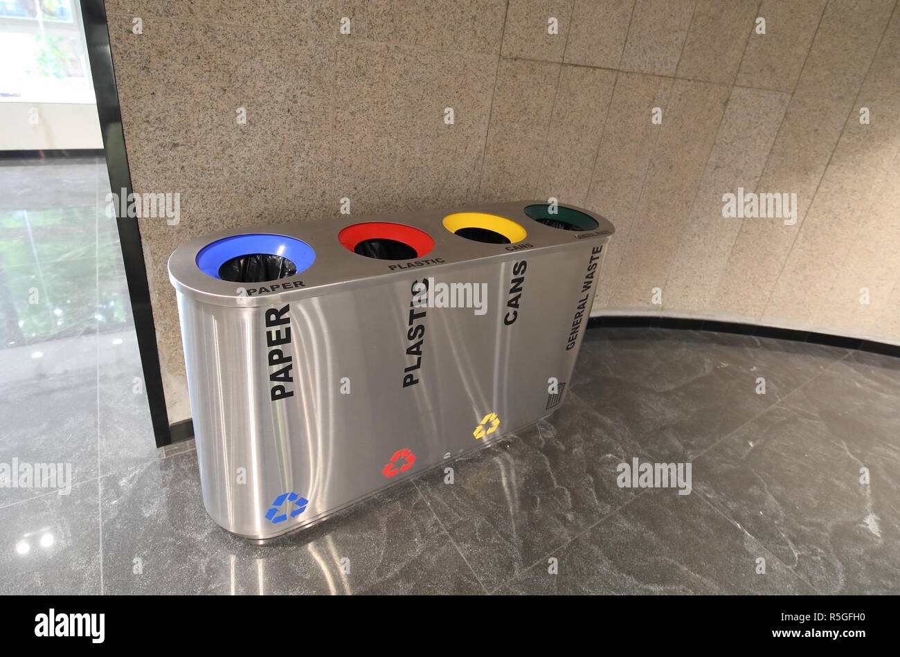 Rubbish recycle bin Singapore Stock Photo - Alamy