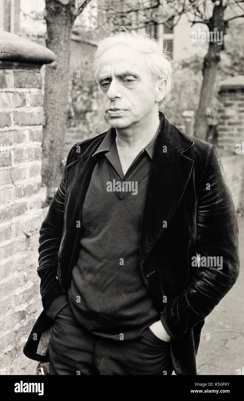Bernard Kops. Source: FG5802-3-6 Stock Photo - Alamy