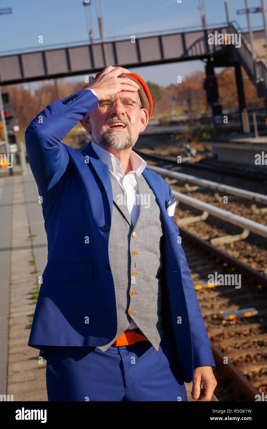 Angry train platform hi-res stock photography and images - Alamy
